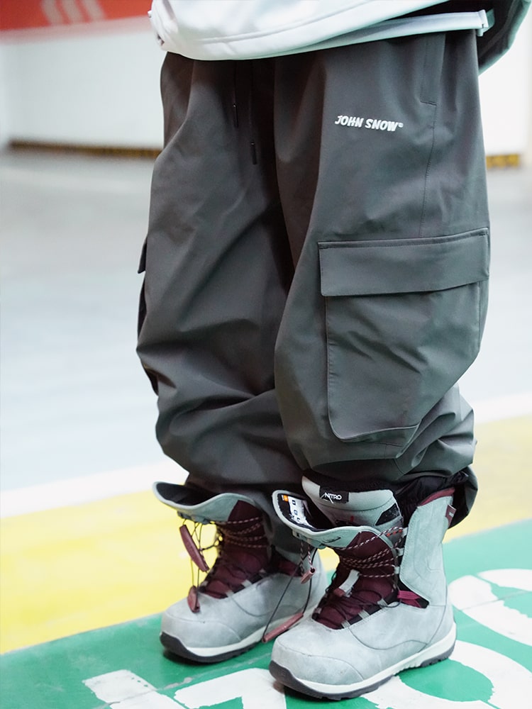 Men's John Snow 3L Baggy Cargo Snowboard Pants | Snowshred.com